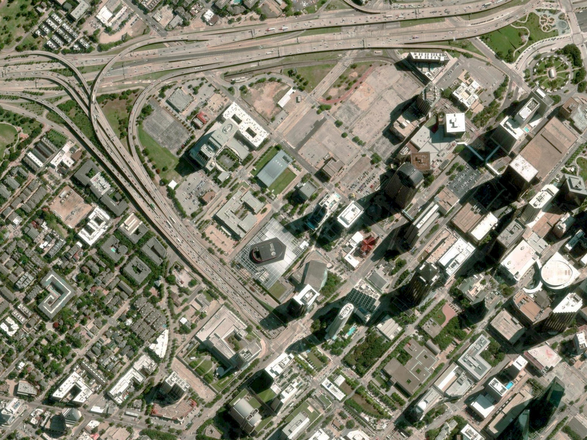 Downtown Dallas View from Space – GeoJango Maps